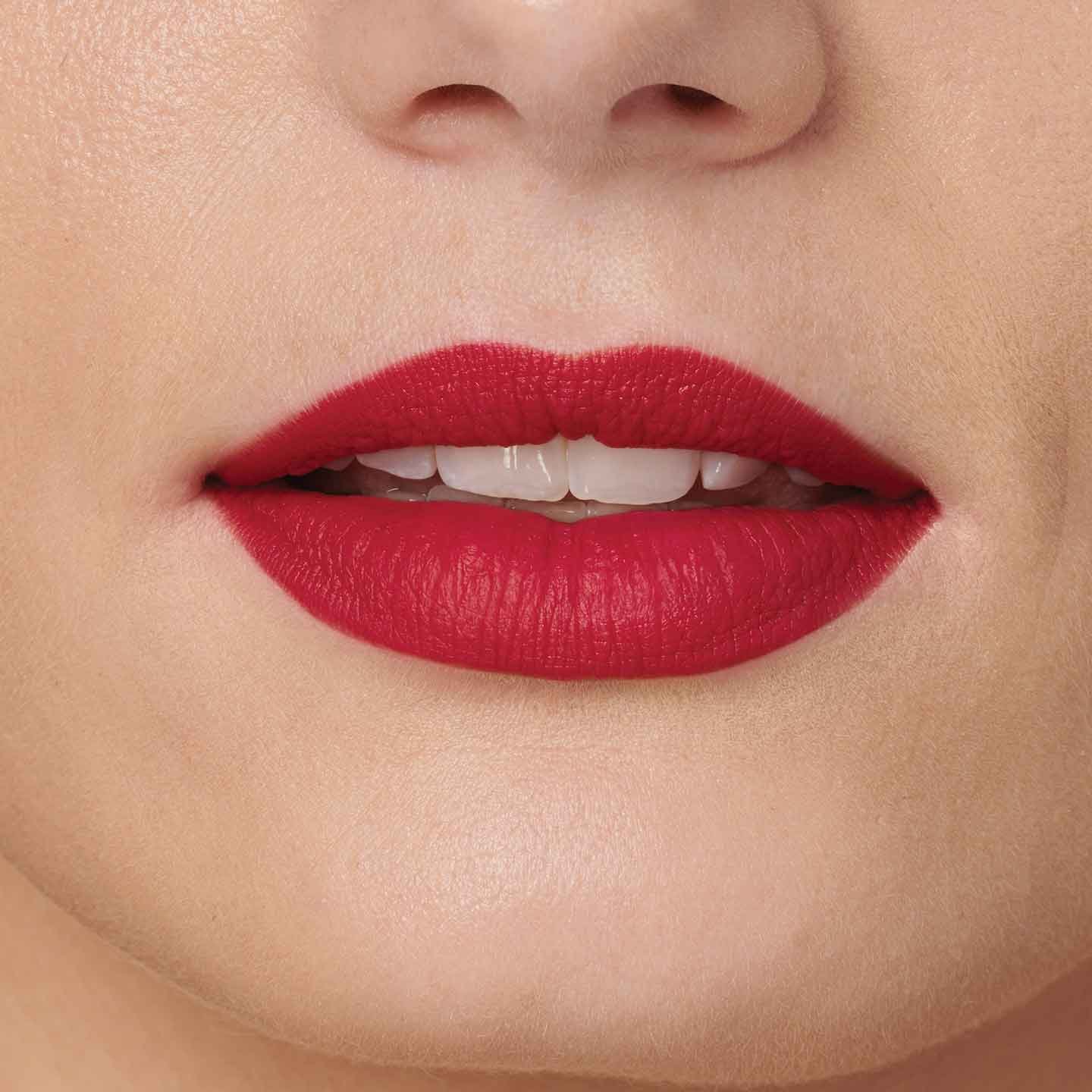 Consejos para pintar los labios rojos | Maybelline New York