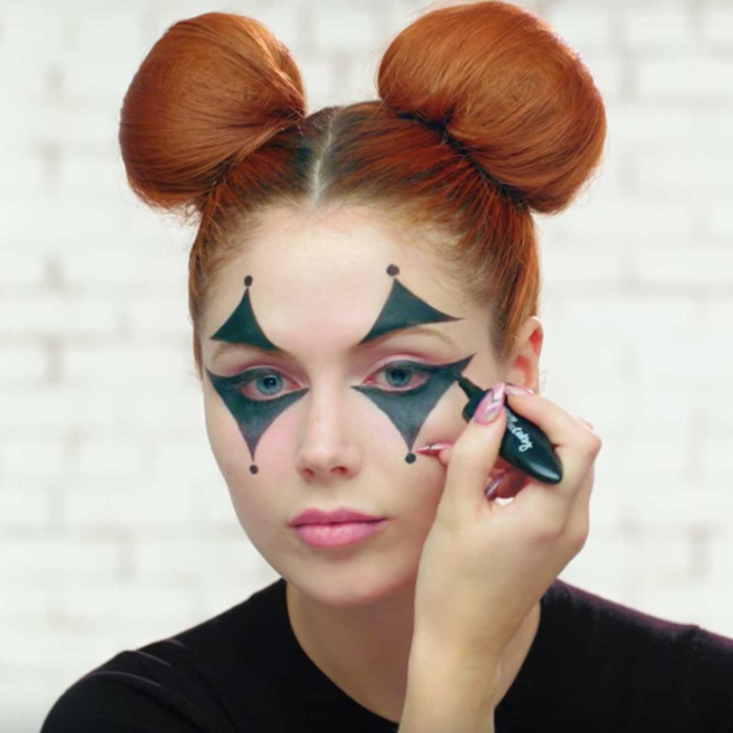Maquillaje de mimo para sorprender este carnaval | Maybelline New York
