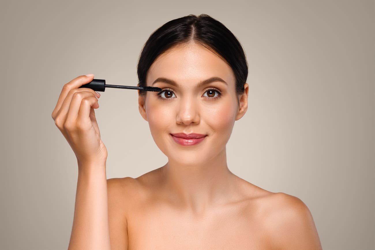 Conceptos Básicos De Maquillaje